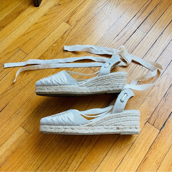 Gaimo | Shoes | Gaimo Low Platform Cream Espadrilles Size 38 | Poshmark